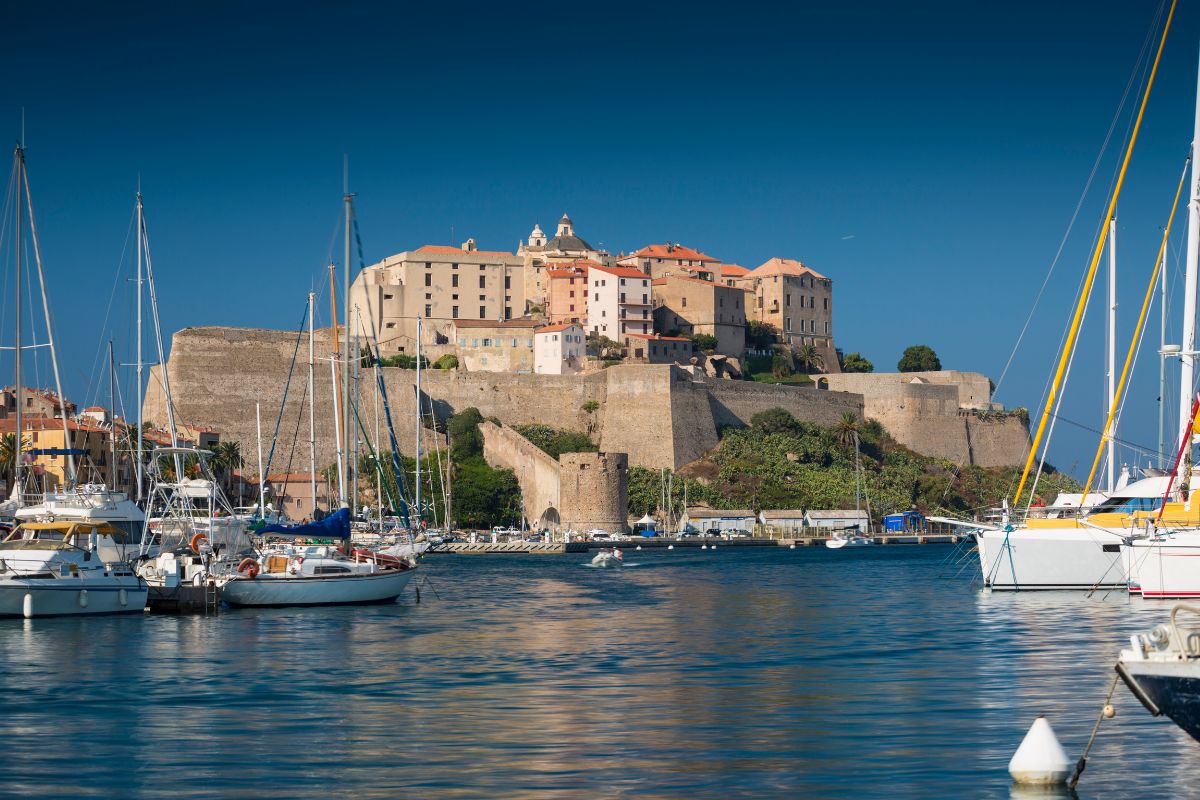 Les 10 plus belles randonnées à faire autour de Calvi en 2025 ...