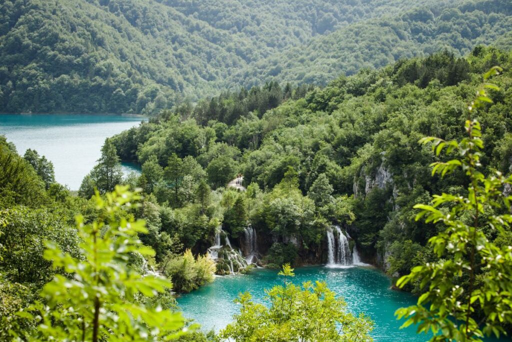 Parc des Lacs de Plitvice : 8 circuits de randonnée pour découvrir le ...
